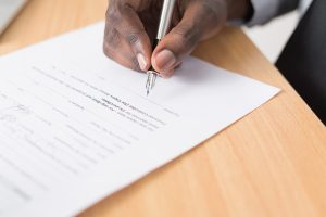 Why Businesses Switch from Manually Signing of Docs to Digital Signing